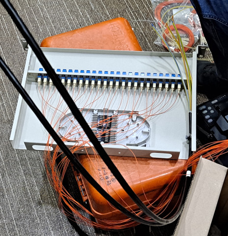 FDF에 광케이블 몇가닥 인입 가능한지? | SharedIT - IT 지식 공유 네트워크